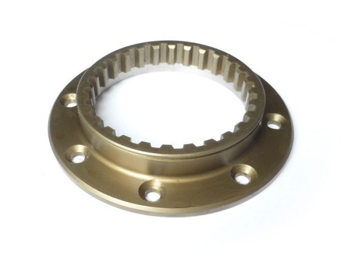 Splined bushing in wheel hub (for riveting) see details